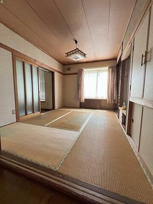 【アットホーム】札幌市清田区 北野四条2丁目（南郷18丁目駅） 2階建 5LDK[6986442341]札幌市清田区の一戸建て（提供元：(有)名探邸HOME’S）｜一軒家・家の購入