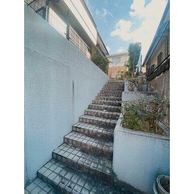 【アットホーム】神戸市北区 花山中尾台3丁目 （花山駅 ） 2階建 4SLDK[1002783991]神戸市北区の中古一戸建て（提供元：三井のリハウス神戸三宮センター 三井不動産リアルティ(株 ...