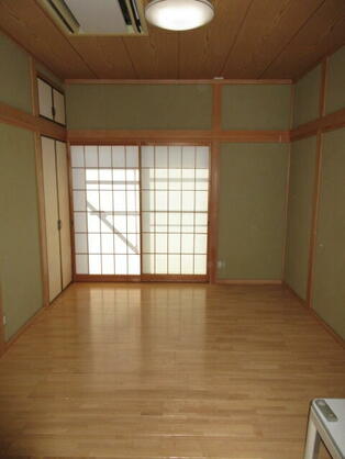 【アットホーム】宇和島市 小池（宇和島駅） 2階建 6DK[6984444320]宇和島市の一戸建て（提供元：田中不動産(株)）｜一軒家・家の購入