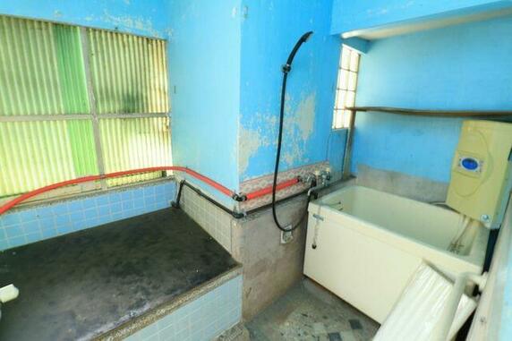 【アットホーム】鹿児島市 伊敷5丁目 2階建 4DK[1015389977]鹿児島市の一戸建て（提供元：ハウスドゥ伊敷店 南日本ハウス(株)）｜一軒家・家の購入