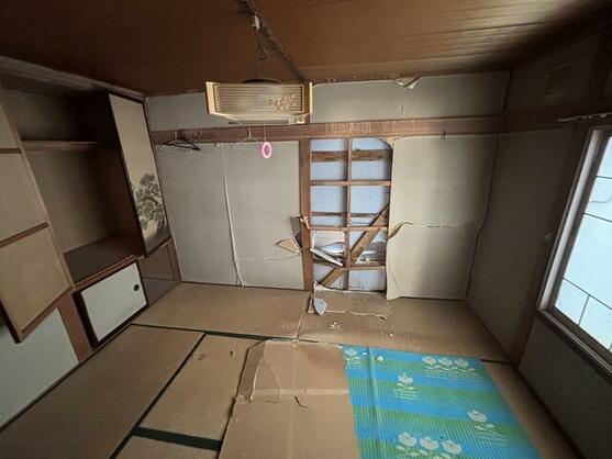 【アットホーム】岩見沢市 桜木一条6丁目 2階建 4SLDK[6986504703]岩見沢市の一戸建て（提供元：イエステーション岩見沢店 北章宅建(株)）｜一軒家・家の購入