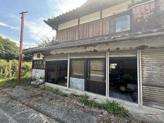 【アットホーム】朝倉市 上秋月 2階建 6DK[6987425308]朝倉市の一戸建て（提供元：イーグルハウス(株)）｜一軒家・家の購入