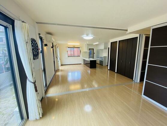 【アットホーム】福岡市中央区 笹丘3丁目（六本松駅） 3階建 4SLDK[9540749801]福岡市中央区の一戸建て（提供元：西鉄不動産（株）天神本店）｜一軒家・家の購入