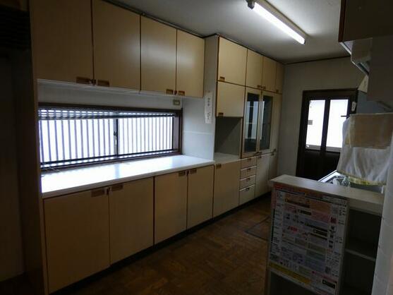 【アットホーム】越前市 村国3丁目（たけふ新駅） 2階建 6LDK[6985642417]越前市の一戸建て（提供元：(株)Eうの）｜一軒家・家の購入