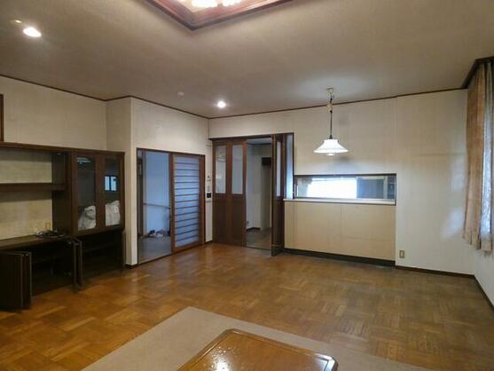 【アットホーム】越前市 村国3丁目（たけふ新駅） 2階建 6LDK[6985642417]越前市の一戸建て（提供元：(株)Eうの）｜一軒家・家の購入