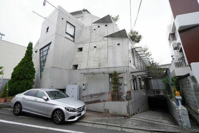 【アットホーム】中野区 本町2丁目（中野坂上駅） 4階建 9LDK[1187697612]中野区の一戸建て（提供元：殖産ベスト お問い合わせ窓口）｜一軒家・家の購入