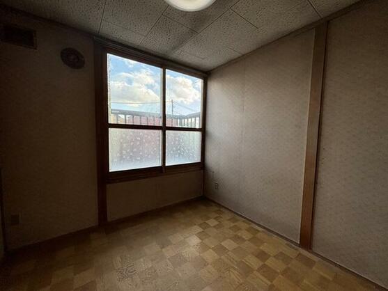 【アットホーム】旭川市 北門町16丁目（近文駅） 2階建 6LDK[6983810495]旭川市の一戸建て（提供元：(株)杏栄）｜一軒家・家の購入