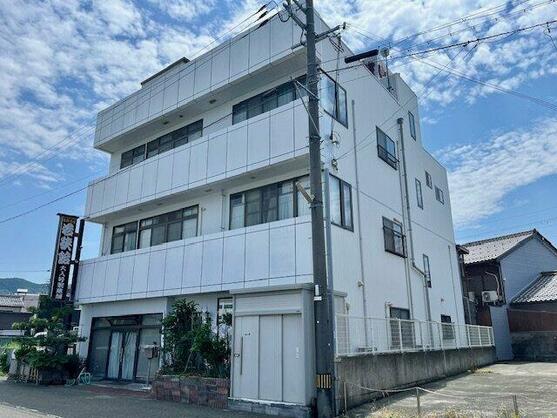 【アットホーム】小浜市 小浜津島（小浜駅） 3階建 9LDK[1167728809]小浜市の一戸建て（提供元：SAWAMURA不動産 (株)澤村 不動産課）｜一軒家・家の購入