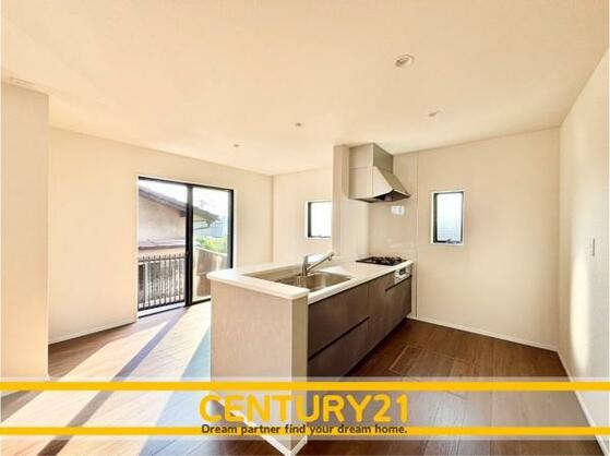 【アットホーム】糟屋郡新宮町 新宮東2丁目（福工大前駅） 2階建 4SLDK[1084483589]糟屋郡新宮町の一戸建て（提供元：(株)ドリームパートナー福岡 センチュリー21）｜一軒家・家の購入