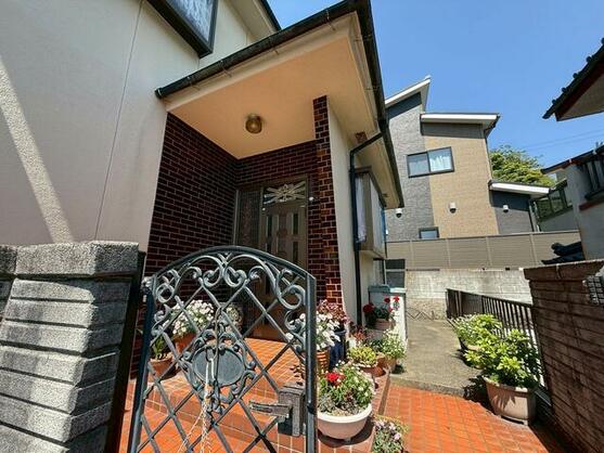 【アットホーム】鹿児島市 常盤1丁目 2階建 6DK[6987095918]鹿児島市の一戸建て（提供元：日本興業(株) 売買事業部）｜一軒家・家の購入