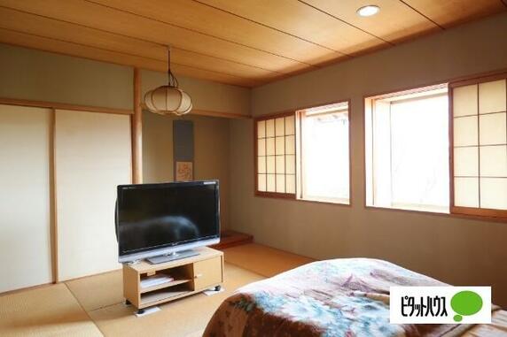 【アットホーム】豊川市 曙町1丁目（豊川稲荷駅） 2階建 4SLDK[1068926398]豊川市の一戸建て（提供元：ピタットハウス富士広見店 (株)ゼロ企画）｜一軒家・家の購入