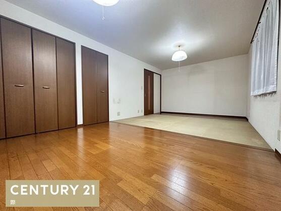 【アットホーム】和歌山市 太田（和歌山駅） 2階建 5LDK[1104914203]和歌山市の一戸建て（提供元：センチュリー21 (株)際）｜一軒家・家の購入