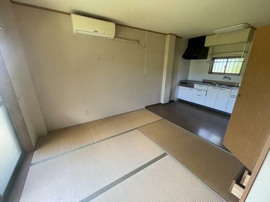 【アットホーム】大洲市 菅田町菅田甲 3階建 3LDK[6983270156]大洲市の一戸建て（提供元：(株)南予）｜一軒家・家の購入