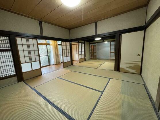 【アットホーム】佐世保市 江迎町赤坂（高岩駅） 平屋建 4DK[6984718610]佐世保市の一戸建て（提供元：丸菱不動産(株)）｜一軒家・家の購入