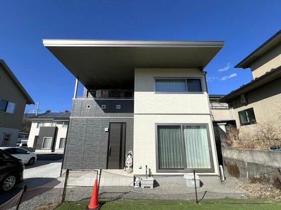 【アットホーム】南都留郡富士河口湖町 勝山（河口湖駅） 2階建 3LDK[1006120397]南都留郡富士河口湖町の一戸建て（提供元：LIXIL不動産ショップ (株)プライムホーム）｜一軒家 ...