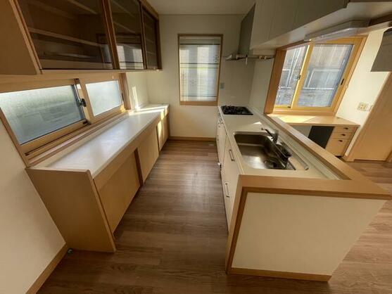 【アットホーム】北上市 川岸4丁目（北上駅） 2階建 5SLDK[6984807764]北上市の一戸建て（提供元：(株)北日本土地 北上店）｜一軒家・家の購入