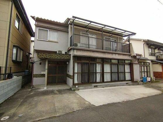 【アットホーム】大分市 永興2丁目（南大分駅） 2階建 6LDK[1029472193]大分市の一戸建て（提供元：ハウスドゥ 下郡 (株)ソーリン不動産）｜一軒家・家の購入