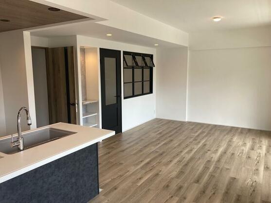 【アットホーム】パークハウス高宮二丁目 302 3LDK[6986432092]福岡市南区のマンション｜マンション購入の情報