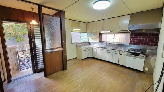 【アットホーム】横浜市栄区 笠間3丁目（大船駅） 2階建 5DK[1088102184]横浜市栄区の一戸建て（提供元：明和地所の仲介 藤沢店 明和地所(株)）｜一軒家・家の購入