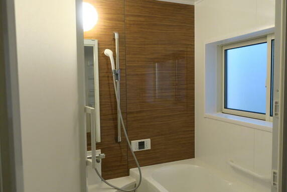 【アットホーム】三条市 北新保1丁目（三条駅） 2階建 6DK[6986932125]三条市の一戸建て（提供元：(株)中川屋）｜一軒家・家の購入