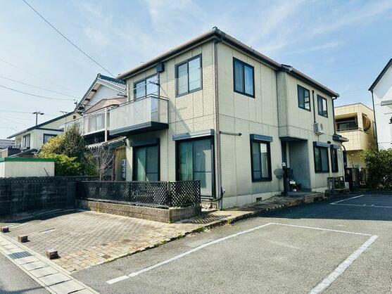 【アットホーム】安城市 今本町3丁目（新安城駅） 2階建 5LDK[1011794891]安城市の一戸建て（提供元：三井のリハウス安城センター 三井不動産リアルティ(株)）｜一軒家・家の購入