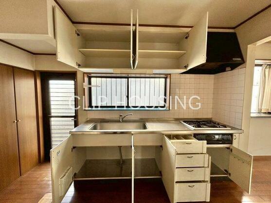 【アットホーム】平塚市 大神2丁目（平塚駅） 3階建 4SLDK[1187524912]平塚市の一戸建て（提供元：クリップハウジング (株)クリップ）｜一軒家・家の購入