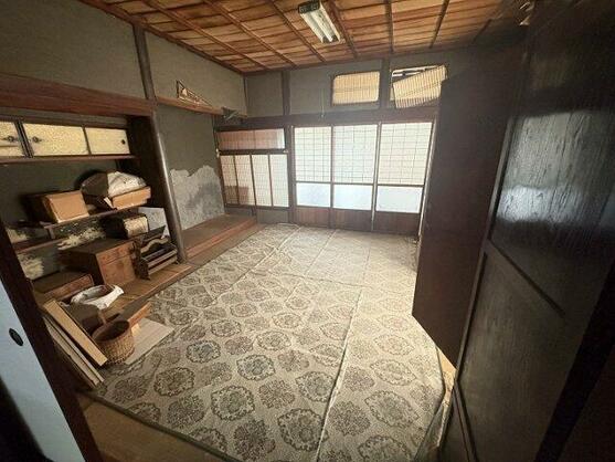 【アットホーム】呉市 山手1丁目（呉駅） 2階建 6LDK[1125391905]呉市の一戸建て（提供元：トータテ住宅販売(株) 東営業所）｜一軒家・家の購入