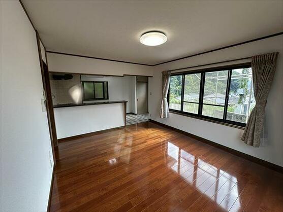 【アットホーム】松山市 新浜町（港山駅） 2階建 3SLDK[6983618830]松山市の一戸建て（提供元：(株)ユーカリ不動産）｜一軒家・家の購入