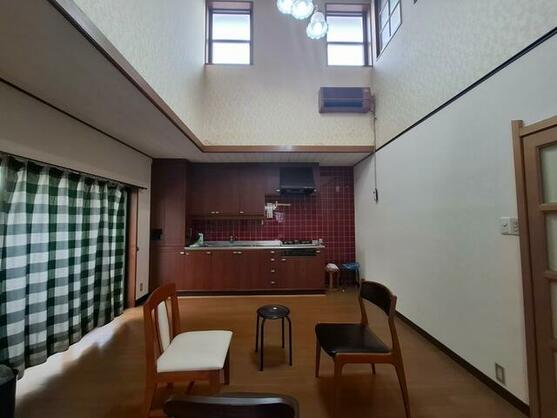 【アットホーム】和歌山市 西高松1丁目 2階建 6LDK[6984489593]和歌山市の一戸建て（提供元：あかまつ不動産(株)）｜一軒家・家の購入