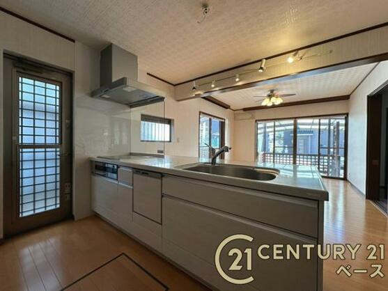 【アットホーム】生駒郡斑鳩町 法隆寺北2丁目（法隆寺駅） 2階建 4SLDK[1084843289]生駒郡斑鳩町の一戸建て（提供元：センチュリー21 (株)ベース 奈良西大和店）｜一軒家・家の購入