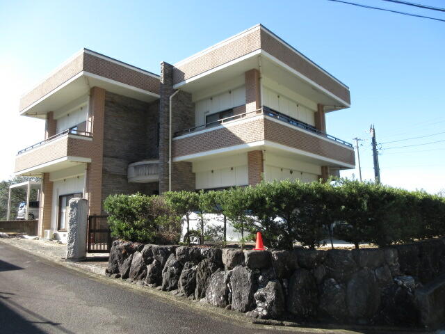 【アットホーム】宇和島市 小池（宇和島駅） 2階建 6DK[6984444320]宇和島市の一戸建て（提供元：田中不動産(株)）｜一軒家・家の購入