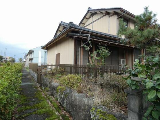 【アットホーム】越前市 村国3丁目（たけふ新駅） 2階建 6LDK[6985642417]越前市の一戸建て（提供元：(株)Eうの）｜一軒家・家の購入