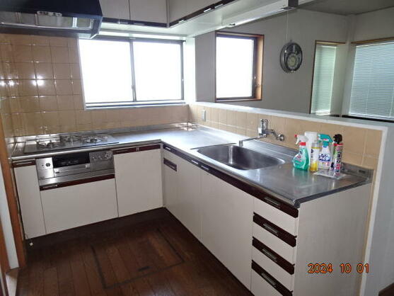 【アットホーム】伊勢市 下野町（五十鈴ケ丘駅） 2階建 5SLDK[6983727080]伊勢市の一戸建て（提供元：(有)辻岡不動産）｜一軒家・家の購入