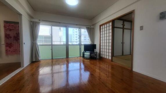 【アットホーム】那覇市 港町2丁目 7階 2LDK[6984734463]那覇市のマンション｜マンション購入の情報