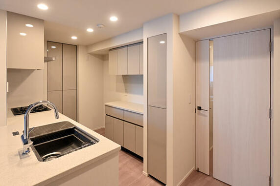 【アットホーム】ブランズ牛込柳町 3階 3LDK[6986983733]新宿区のマンション｜マンション購入の情報