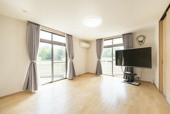 【アットホーム】生駒市 あすか野南3丁目（白庭台駅） 2階建 5LDK[1015408822]生駒市の一戸建て（提供元：近鉄不動産(株) 白庭台営業所）｜一軒家・家の購入