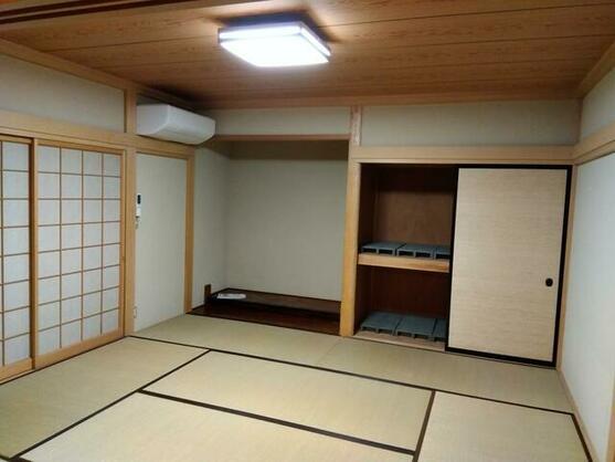 【アットホーム】菊川市 青葉台1丁目（菊川駅） 2階建 4SLDK[6984565876]菊川市の一戸建て（提供元：(有)ユトリスト）｜一軒家・家の購入