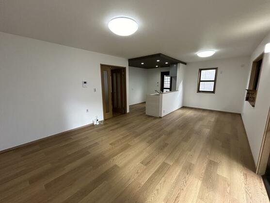 【アットホーム】滑川市 上梅沢（西加積駅） 2階建 6LDK[6980191715]滑川市の一戸建て（提供元：アイネットホームズ富山店 (株)アイネット）｜一軒家・家の購入