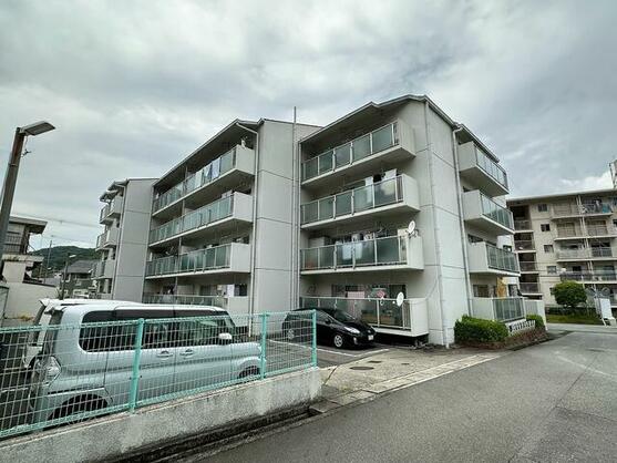 【アットホーム】青山マンション 301 4LDK[6979509541]姫路市のマンション｜マンション購入の情報