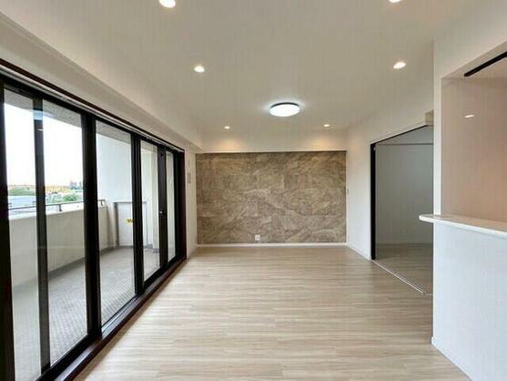 【アットホーム】クレストフォルム横浜リヴァシス 4階 3LDK[1071538078]横浜市鶴見区のマンション｜マンション購入の情報