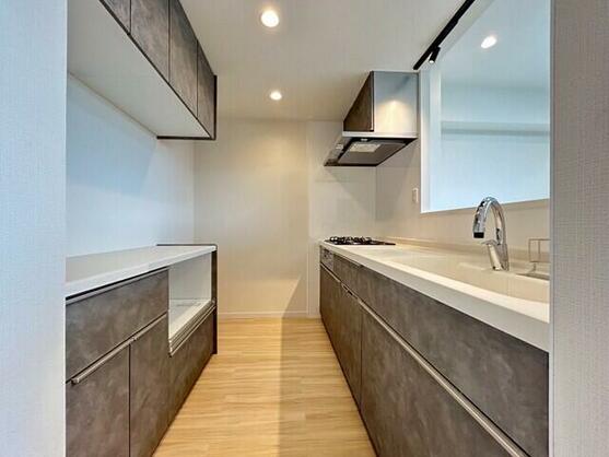 【アットホーム】クレストフォルム横浜リヴァシス 4階 3LDK[1071538078]横浜市鶴見区のマンション｜マンション購入の情報