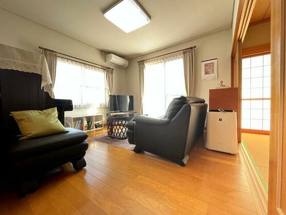 【アットホーム】遠賀郡岡垣町 公園通り1丁目（海老津駅） 2階建 5LDK[6984928298]遠賀郡岡垣町の一戸建て（提供元：(株)ドーエイ）｜一軒家・家の購入