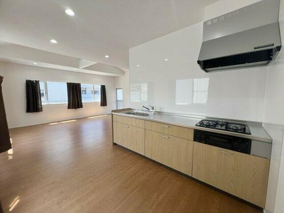 【アットホーム】甲府市 上石田3丁目（甲府駅） 2階建 3SLDK[1081741388]甲府市の一戸建て（提供元：LIXIL不動産ショップ (株)プライムホーム）｜一軒家・家の購入