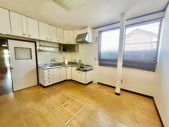 【アットホーム】今治市 末広町2丁目（今治駅） 2階建 8LDK[1155678810]今治市の一戸建て（提供元：(株)セイコー不動産 今治店）｜一軒家・家の購入