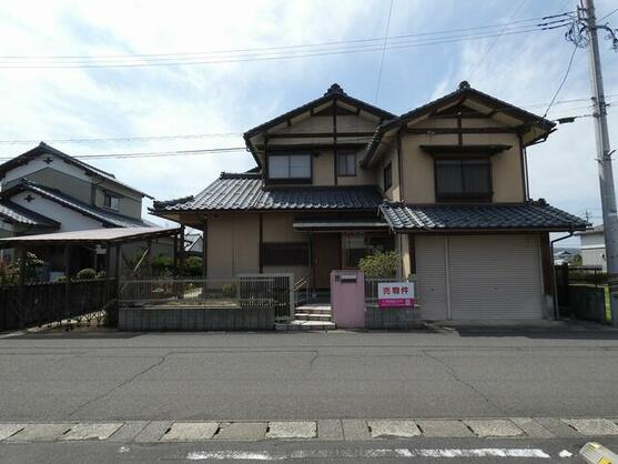 【アットホーム】越前市 村国3丁目（たけふ新駅） 2階建 6LDK[6985642417]越前市の一戸建て（提供元：(株)Eうの）｜一軒家・家の購入