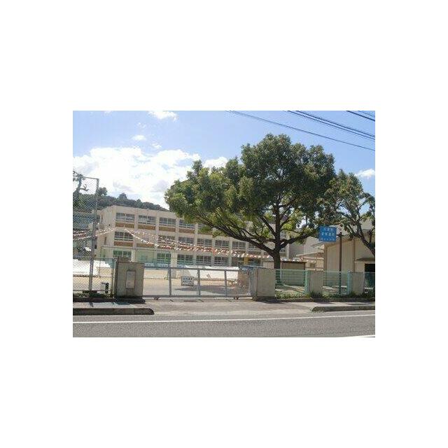 【アットホーム】松山市 高砂町3丁目 （木屋町駅 ） 2階建 3LDK[1099535465]松山市の中古一戸建て（提供元：LIXIL不動産ショップ ERA(有)ジャスト不動産サービス）｜一軒 ...