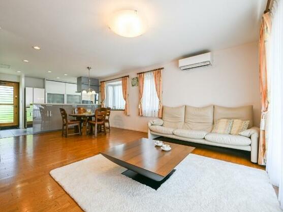 【アットホーム】枚方市 香里ケ丘12丁目（枚方市駅） 2階建 5SLDK[1014514787]枚方市の一戸建て（提供元：住友不動産ステップ(株) 枚方営業センター）｜一軒家・家の購入