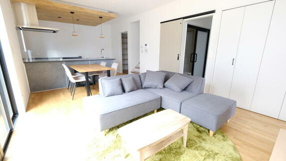 【アットホーム】日置市 伊集院町妙円寺3丁目（伊集院駅） 2階建 3SLDK[6984723591]日置市の一戸建て（提供元：(有)窪商事）｜一軒家・家の購入