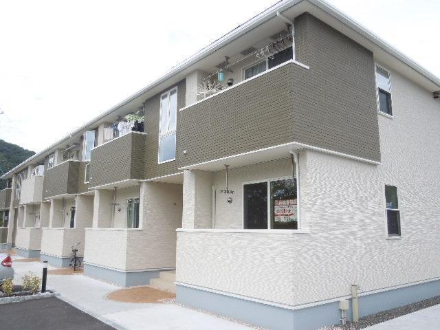 【アットホーム】グリーンビレッジ A・H 203 2LDK（提供元：佐藤エステート）｜福山市の賃貸アパート[1188743104]