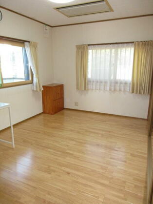 【アットホーム】宇和島市 小池（宇和島駅） 2階建 6DK[6984444320]宇和島市の一戸建て（提供元：田中不動産(株)）｜一軒家・家の購入